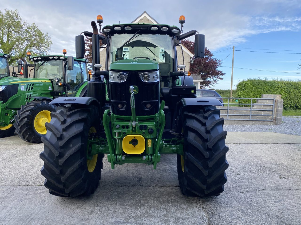 JOHN DEERE 6215R TRACTOR 50K COMMAND PRO | RG Tractors
