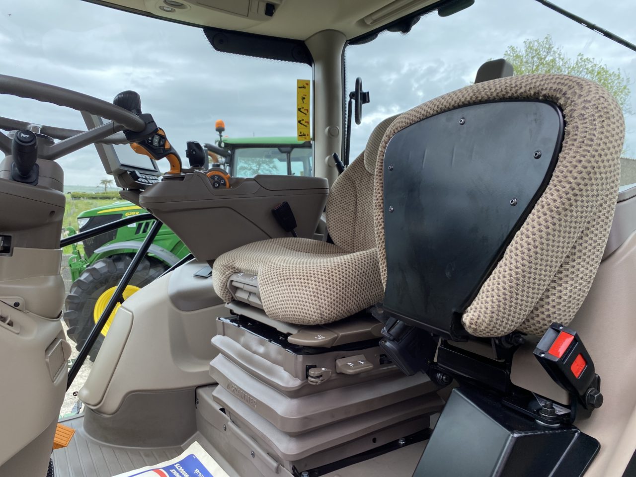 JOHN DEERE 6155R TRACTOR COMMAND PRO | RG Tractors