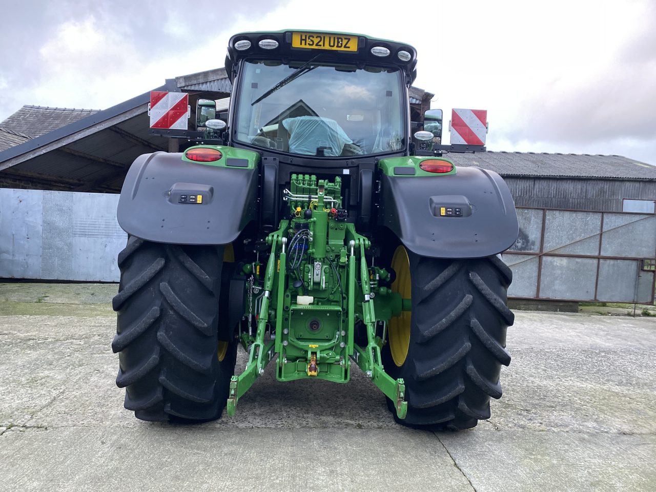 JOHN DEERE 6215R TRACTOR 50K COMMAND PRO | RG Tractors