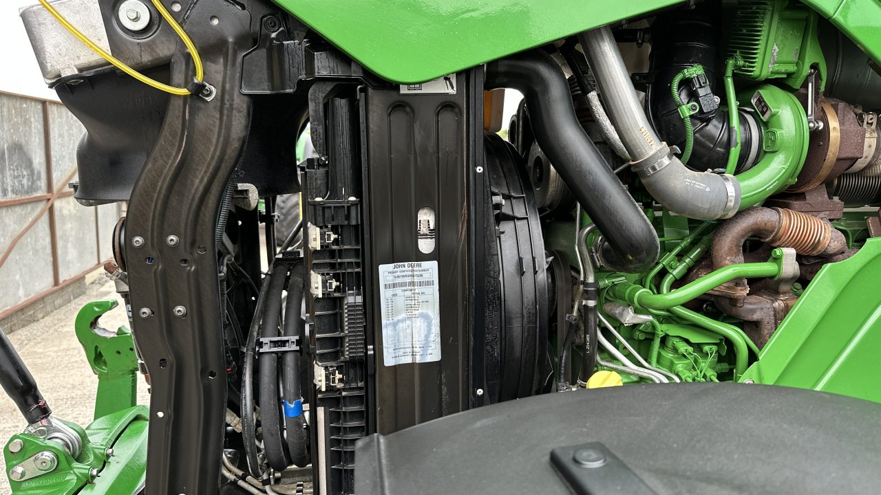 JOHN DEERE 6195R TRACTOR 50K AUTOPOWER | RG Tractors